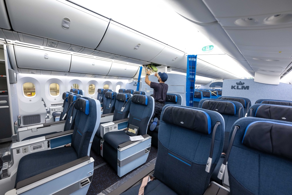 KLM Completes Premium Comfort Class in All Boeing 777 and 787